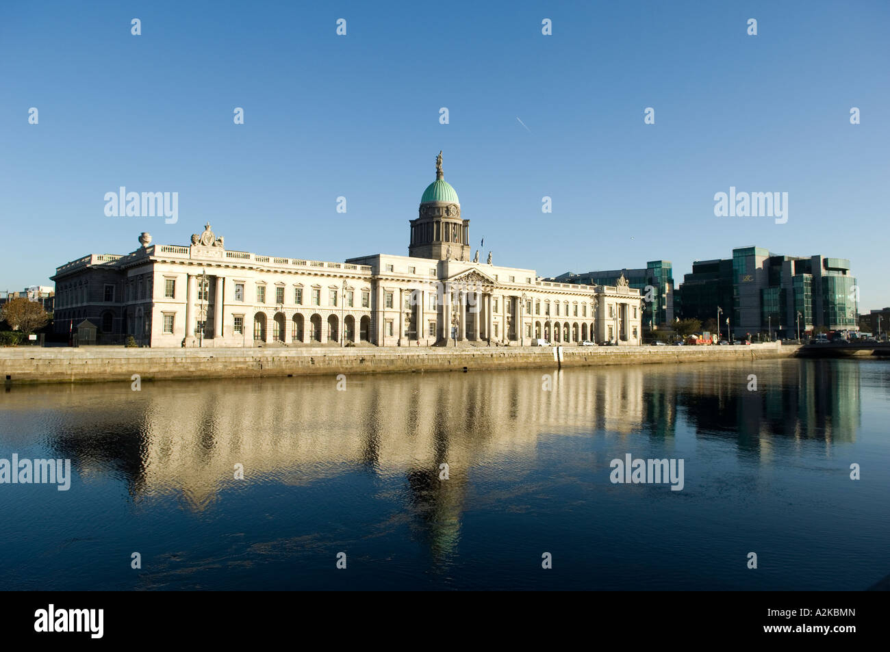 Custom House Dublin Stock Photo - Alamy