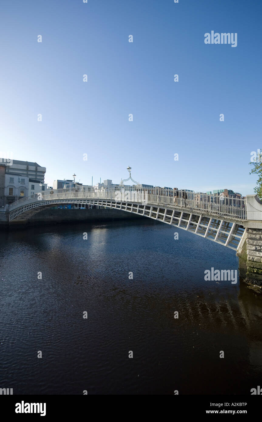 Ha Penny bridge Dublin Stock Photo - Alamy