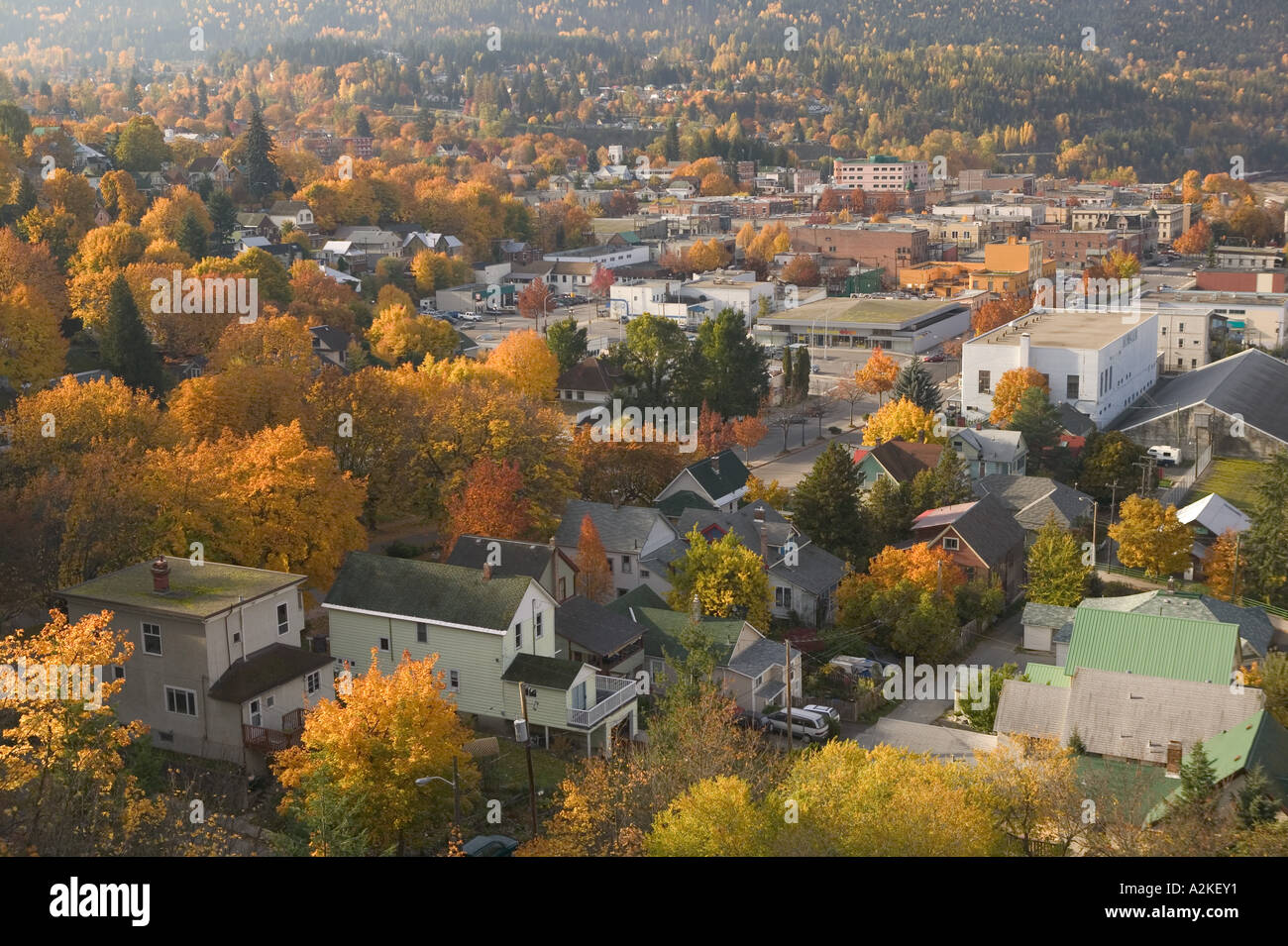 Canada british columbia nelson autumn hi-res stock photography and ...