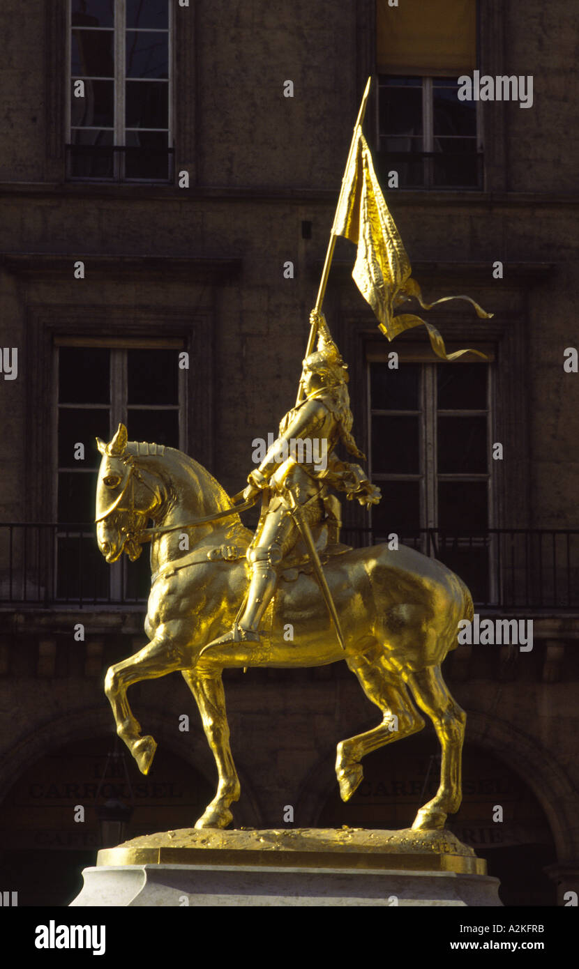 Joan of Arc Statue Place Des Pyramides Paris France Stock Photo - Alamy