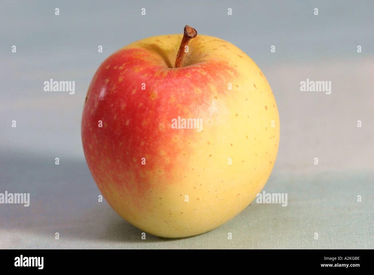 Zitronenapfel hi-res stock photography and images - Alamy