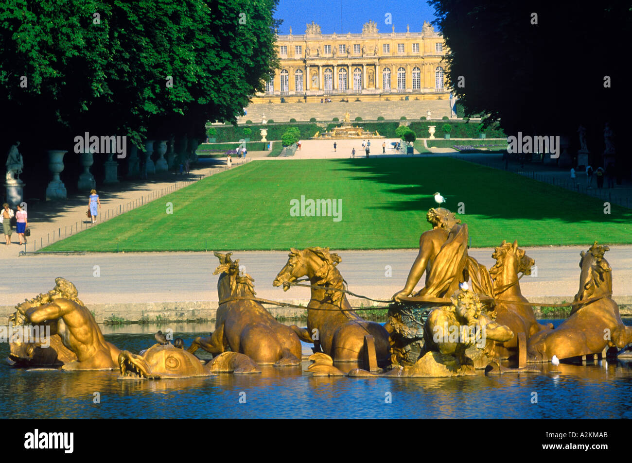 APOLLO BASIN AND CASTLE VERSAILLES FRANCE Stock Photo - Alamy