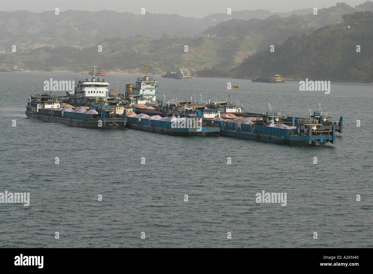 Freighters hi-res stock photography and images - Alamy