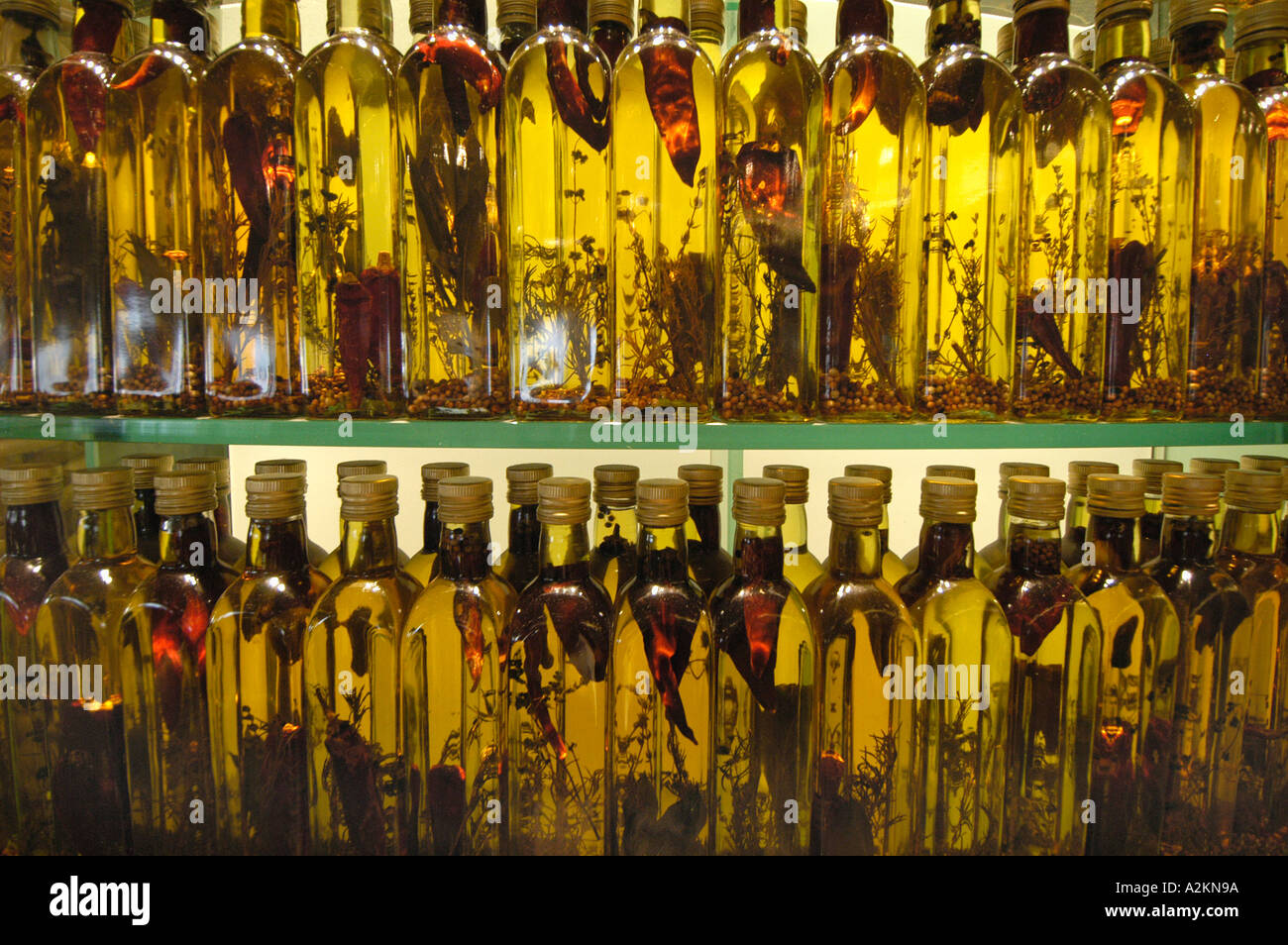 Olive oil bottles filled hi-res stock photography and images - Alamy