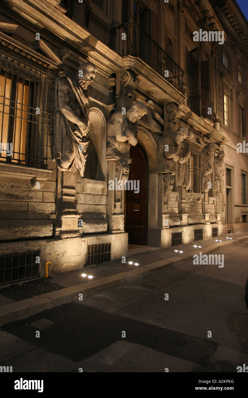 Milan italy casa degli omenoni hi-res stock photography and images - Alamy