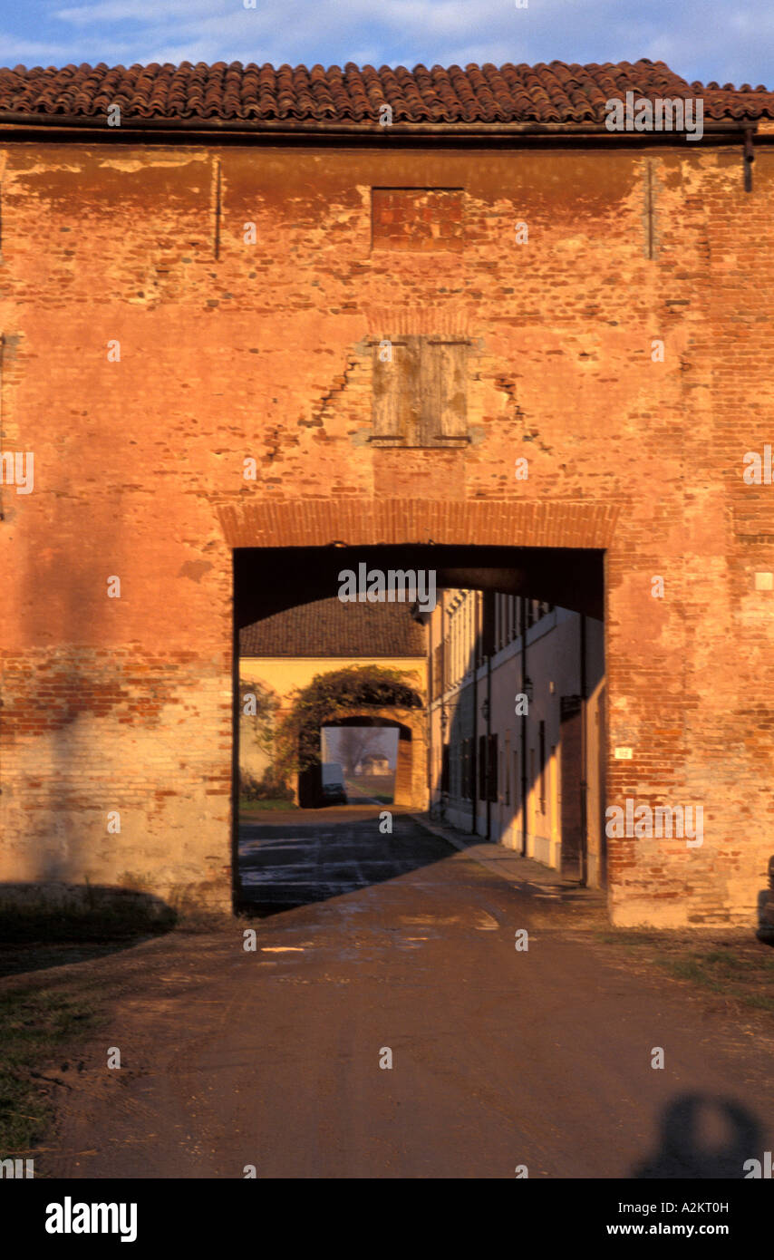 Le Piacentine farmhouse Roncole Verdi Emilia Romagna Italy Stock Photo ...