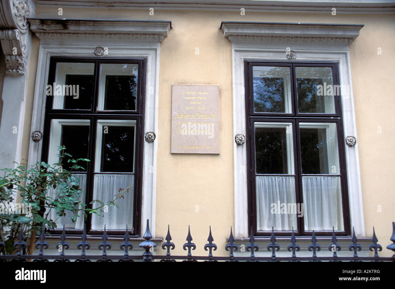 Johann Strauss home Hietzing Vienna Austria Europe Stock Photo - Alamy