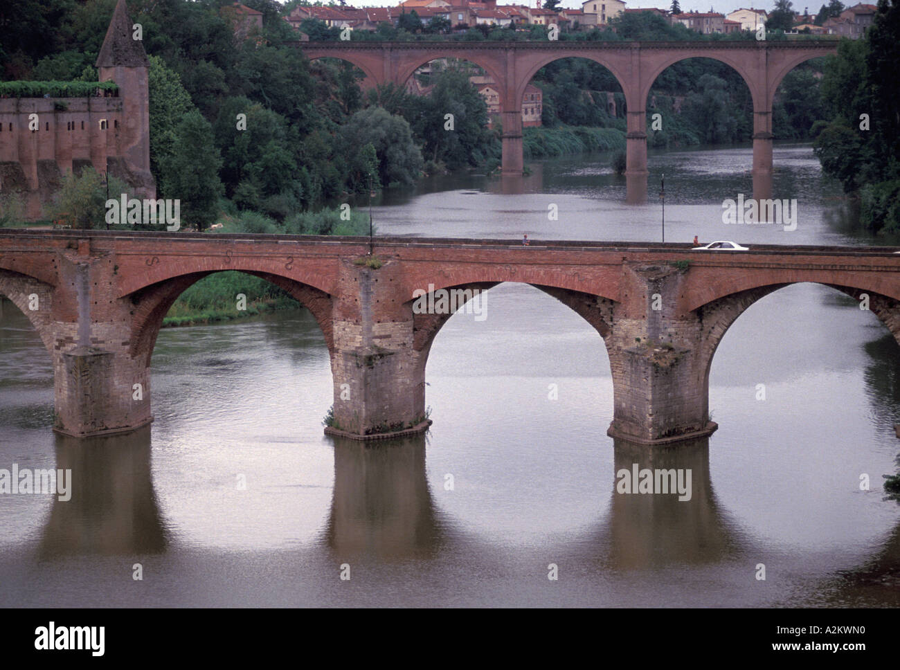 Europe, France, Languedoc, Albi, Pont Vieux (Old Bridge Stock Photo - Alamy