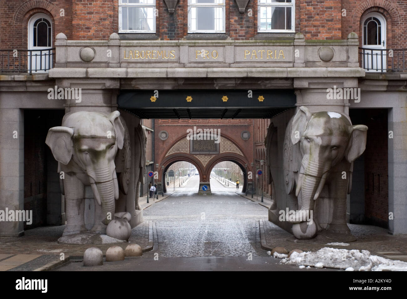 Elephant gate carlsberg brewery hi-res stock photography and images - Alamy
