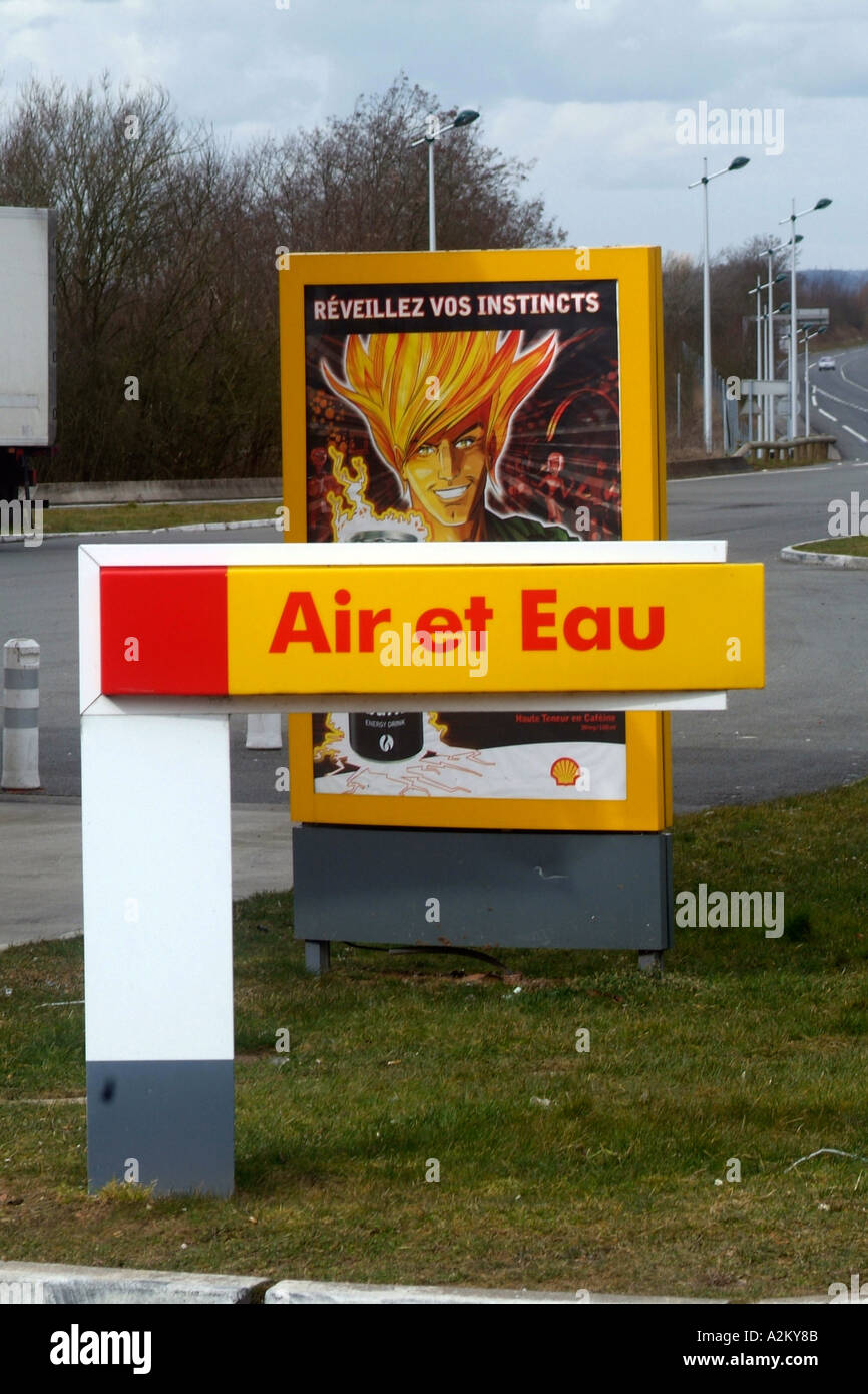 Driver location signs motorway hi-res stock photography and images - Alamy