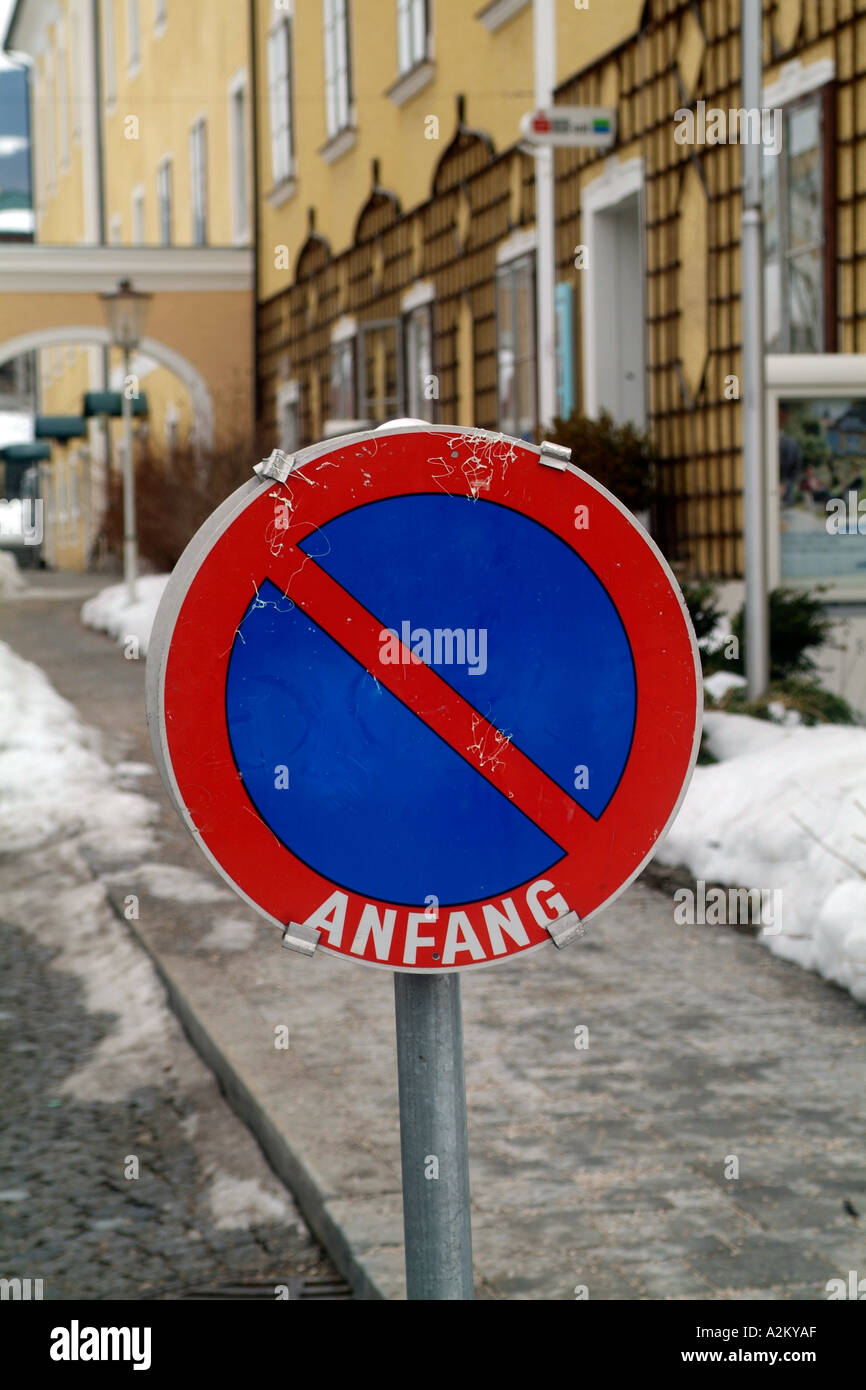 European road sign in Vienna Stock Photo - Alamy