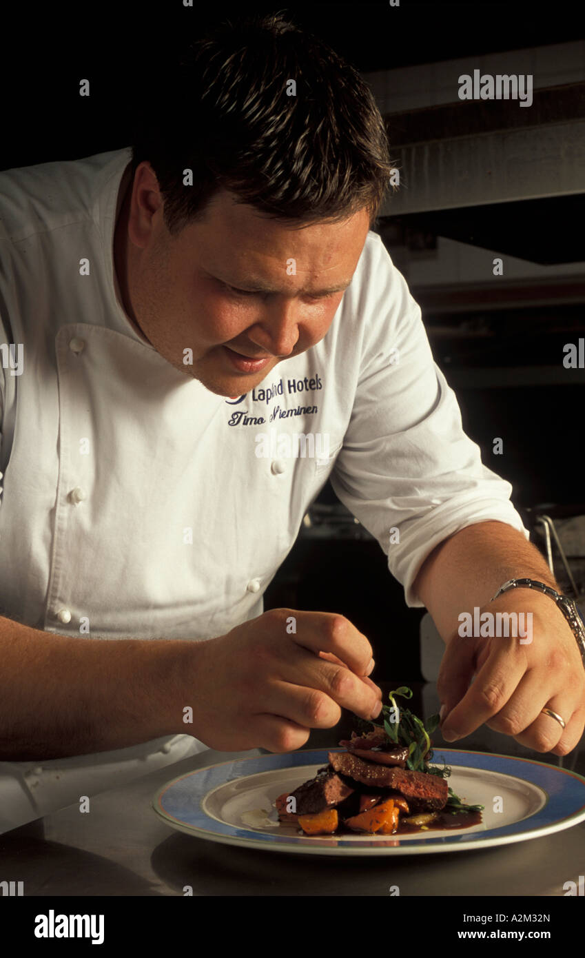 Timo Nieminen chef Sirkantï¿½thi hotel Levi Lappland Finland Europe ...