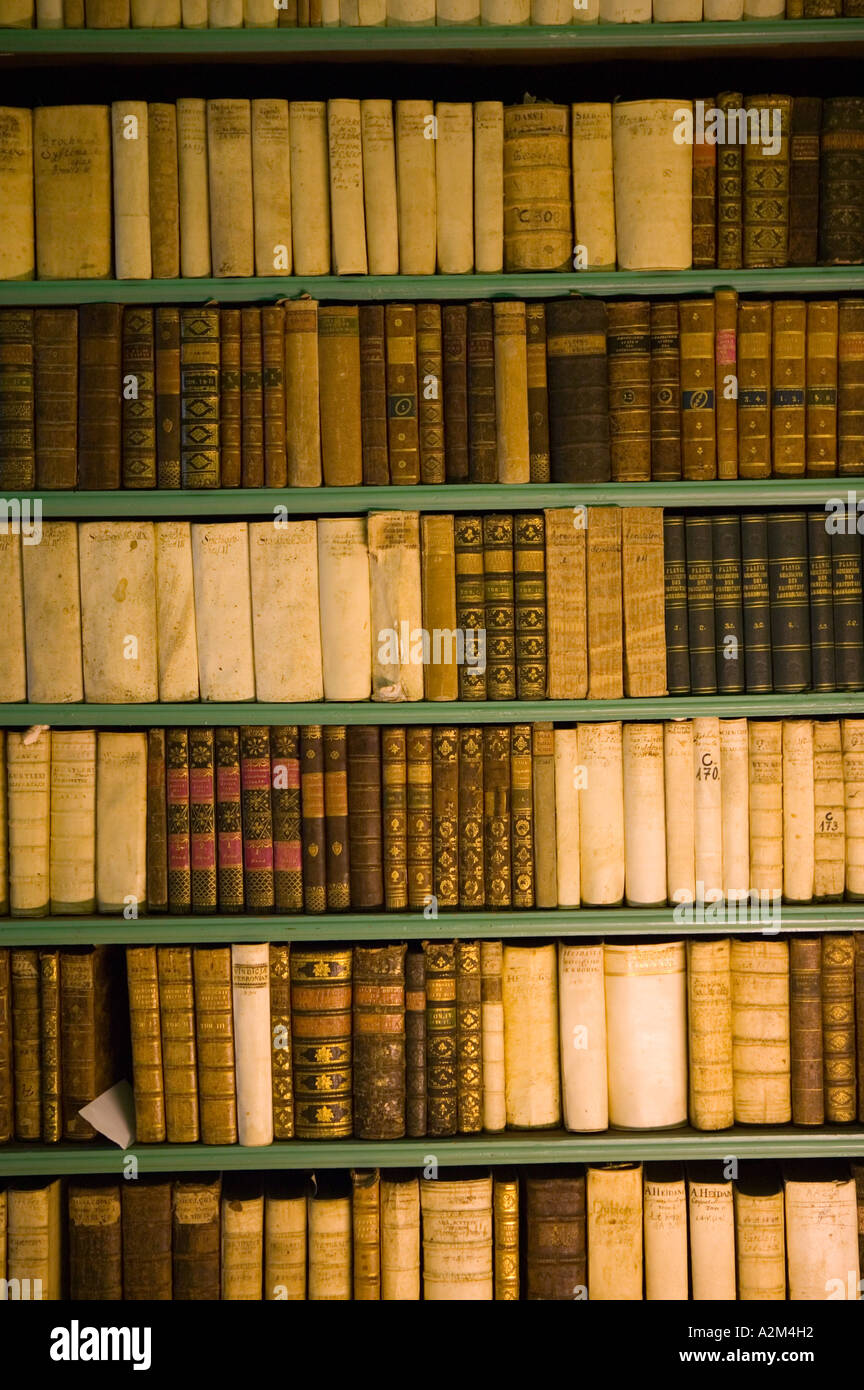 Hungary reformed college library hi-res stock photography and images ...