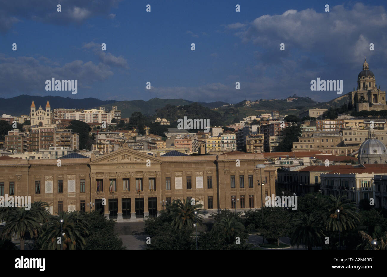 City hall messina sicily italy hi-res stock photography and images - Alamy