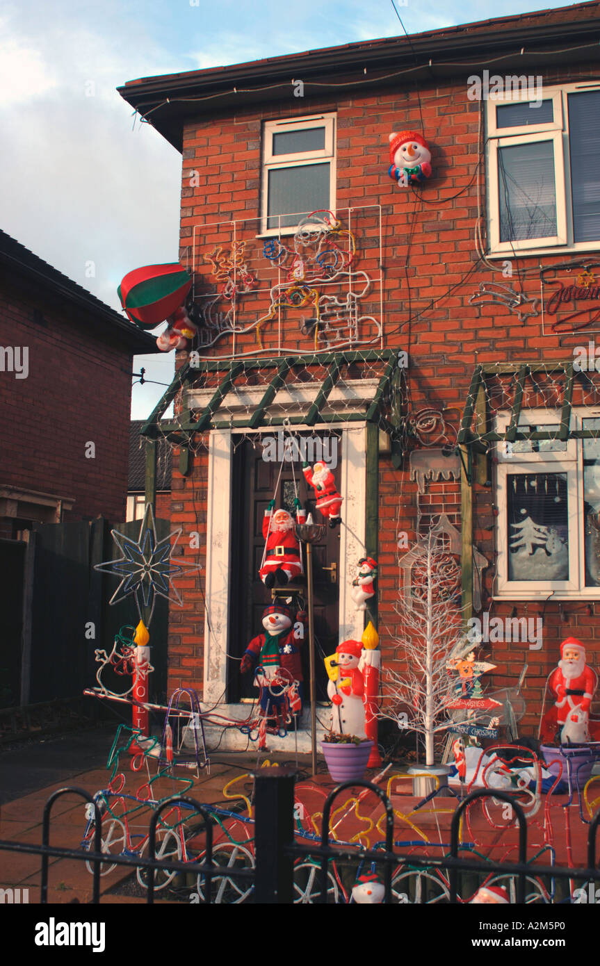 Distinctive christmas decorations hi-res stock photography and images ...