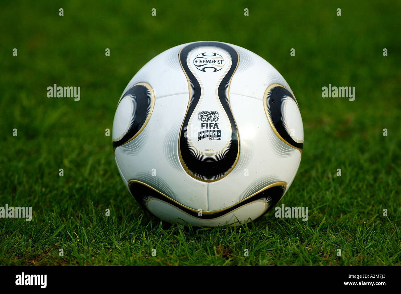 Adidas teamgeist ball hi-res stock photography and images - Alamy