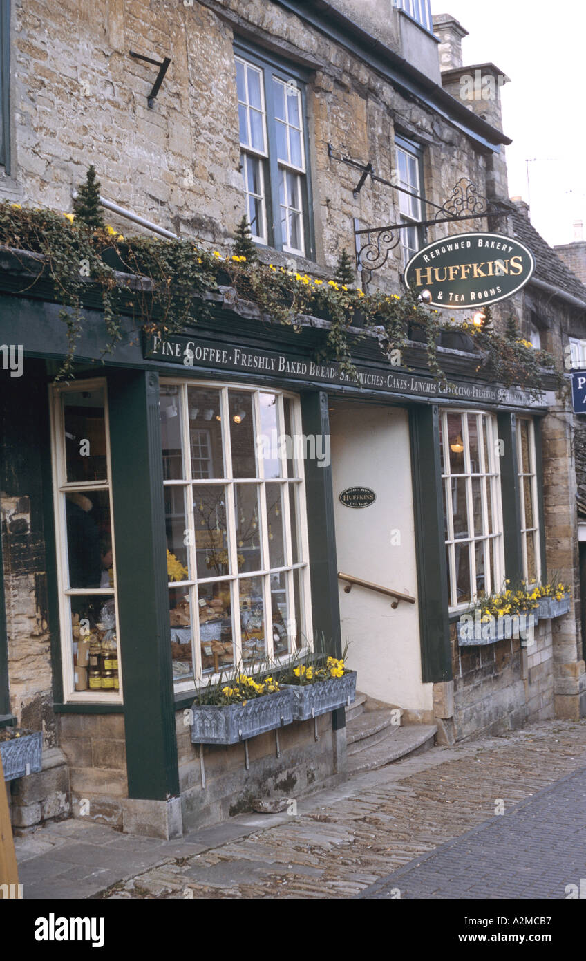 Huffkins hi-res stock photography and images - Alamy