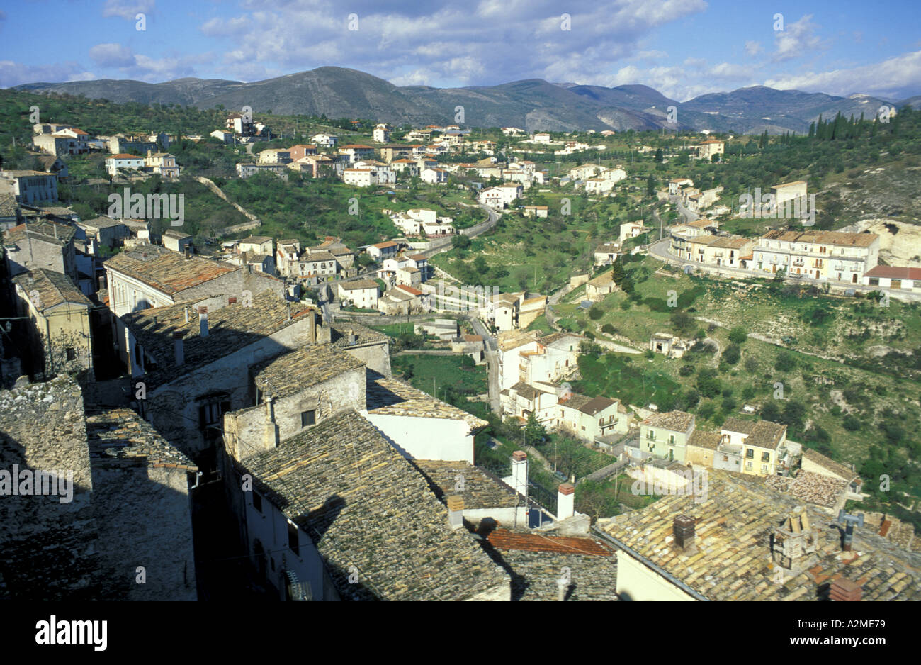 Capestrano abruzzo hi-res stock photography and images - Alamy