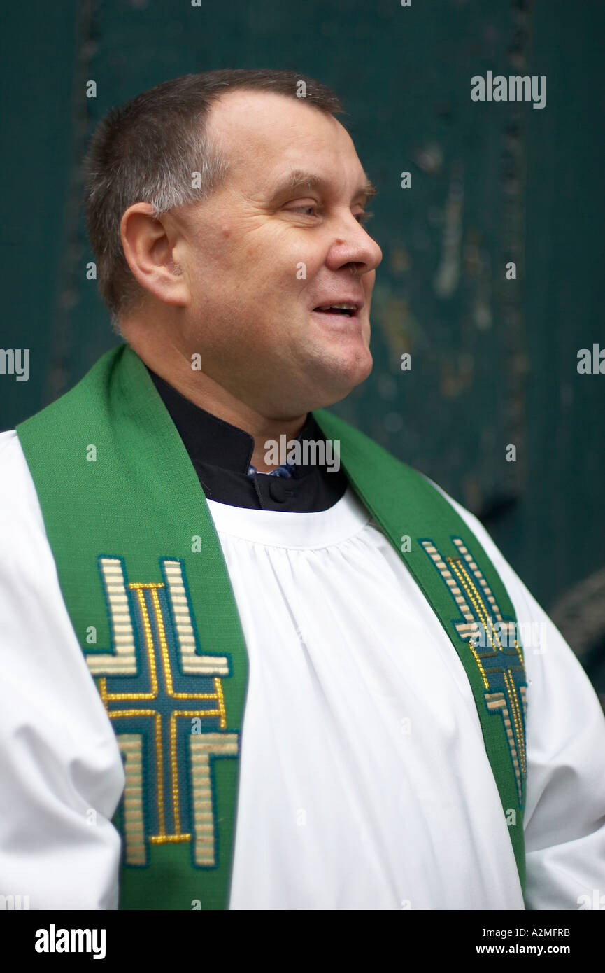 Priests portrait hi-res stock photography and images - Alamy