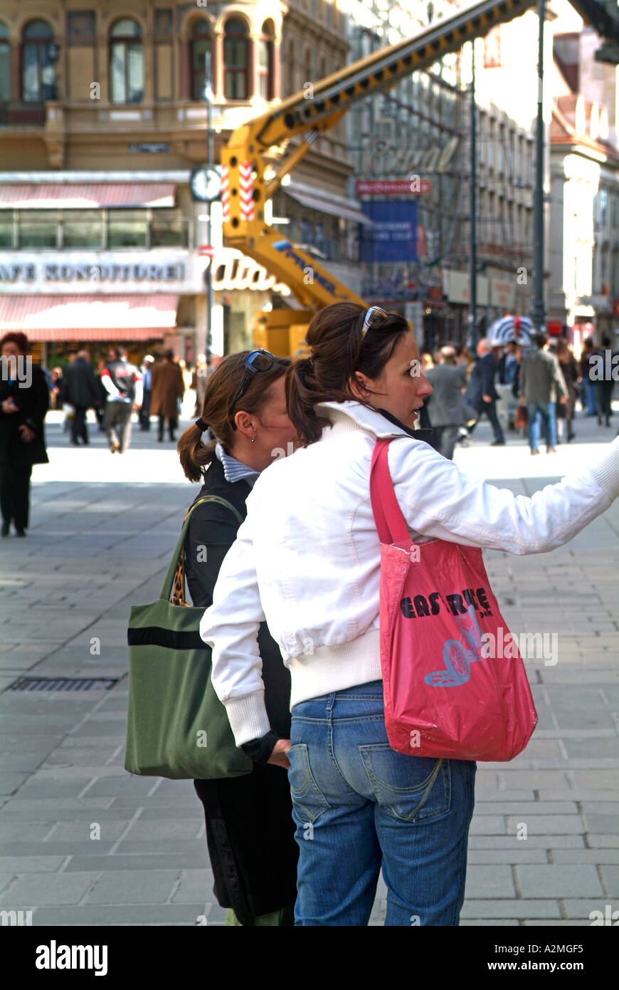 Two teenage girls shopping in Vienna Stock Photo - Alamy