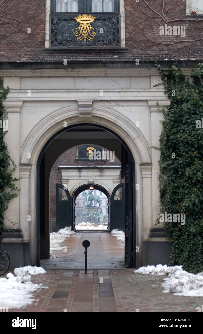 Gate towards Kongens Nytorv from the Charlottenborg gallery in ...