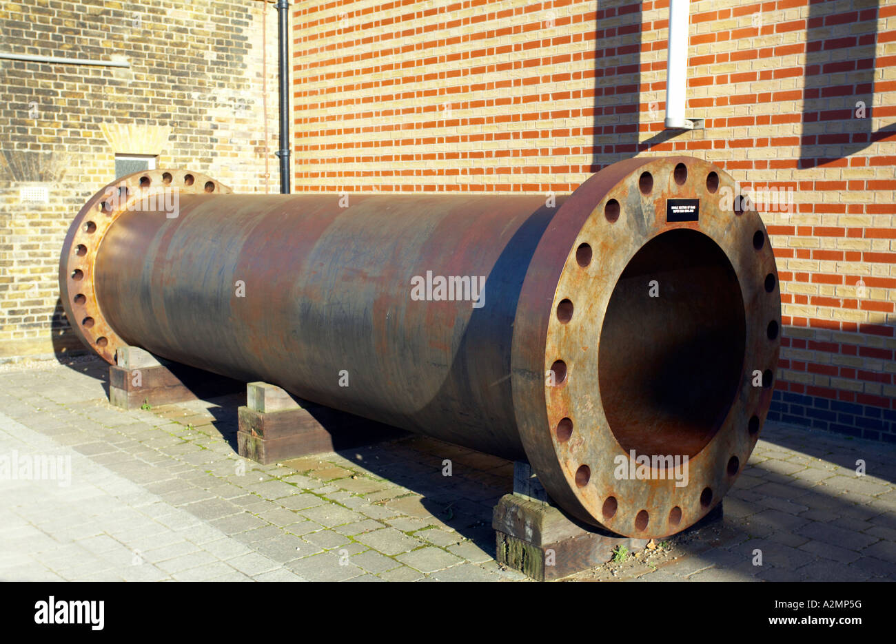 Section of the Iraqi supergun outside the Woolwich Arsenal museum Stock ...