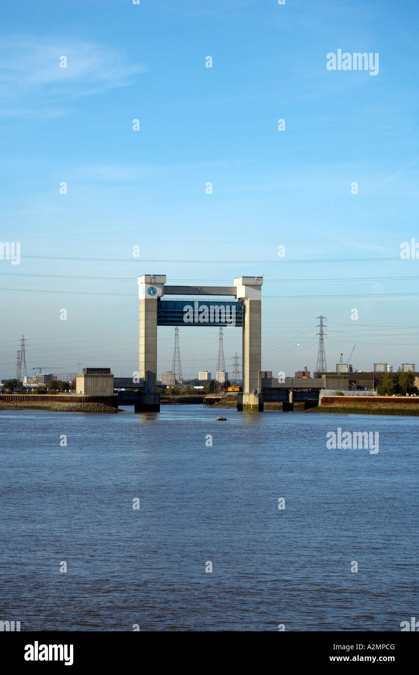 Flood barrier hi-res stock photography and images - Alamy