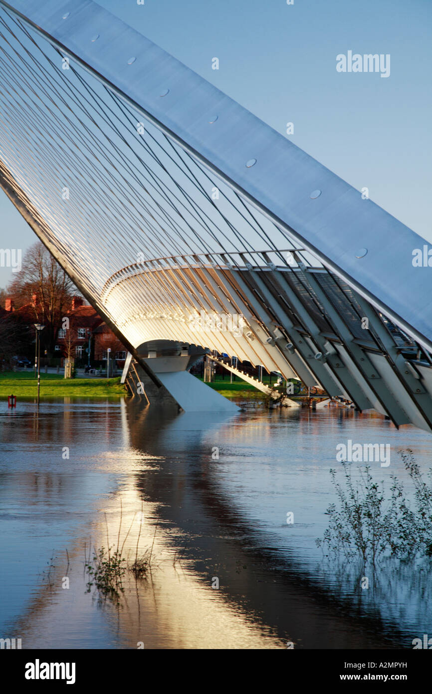 York Millennium Bridge with the River Ouse in flood Dec 2006, York ...