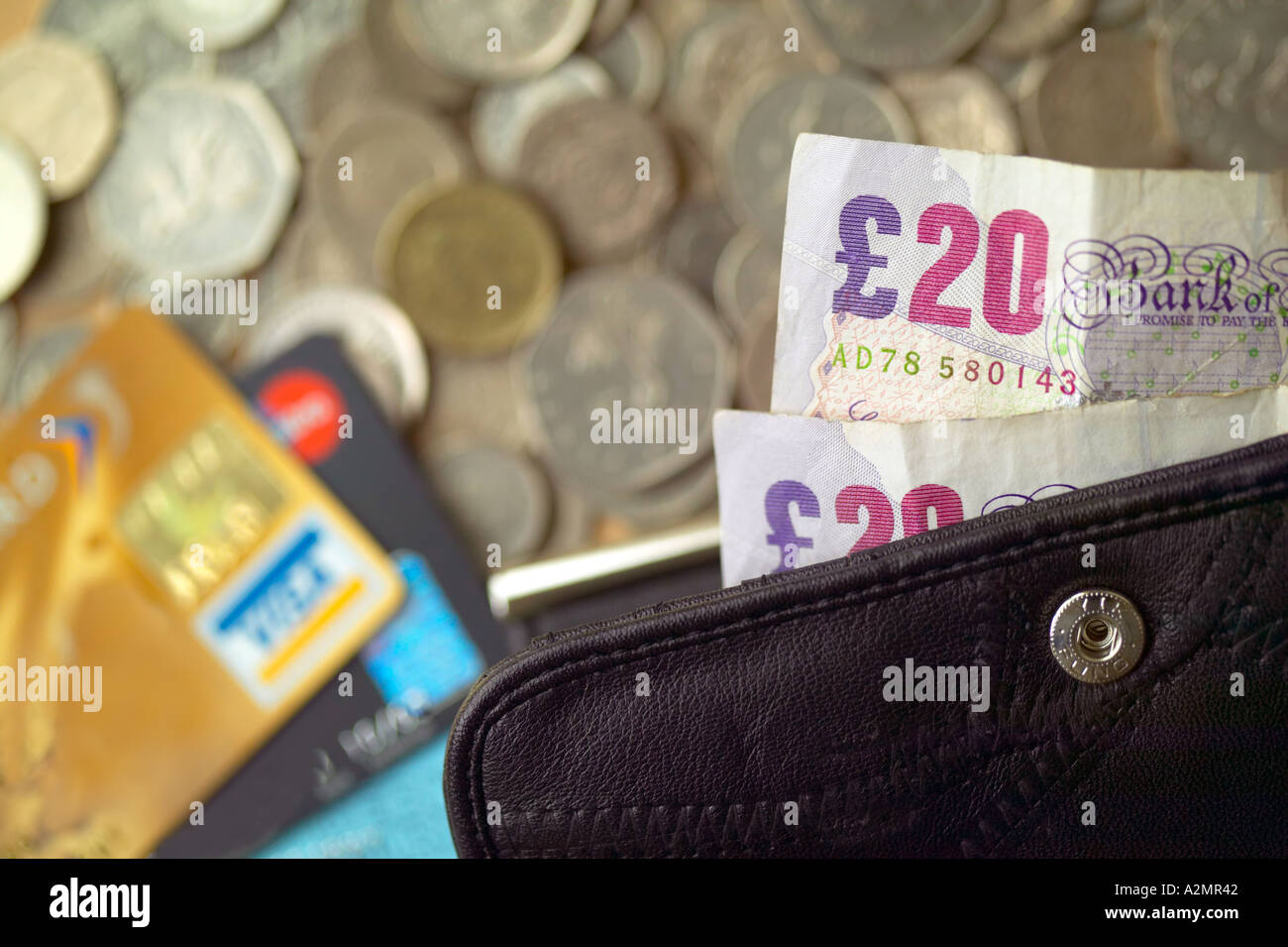 £20 note purse coins hi-res stock photography and images - Alamy