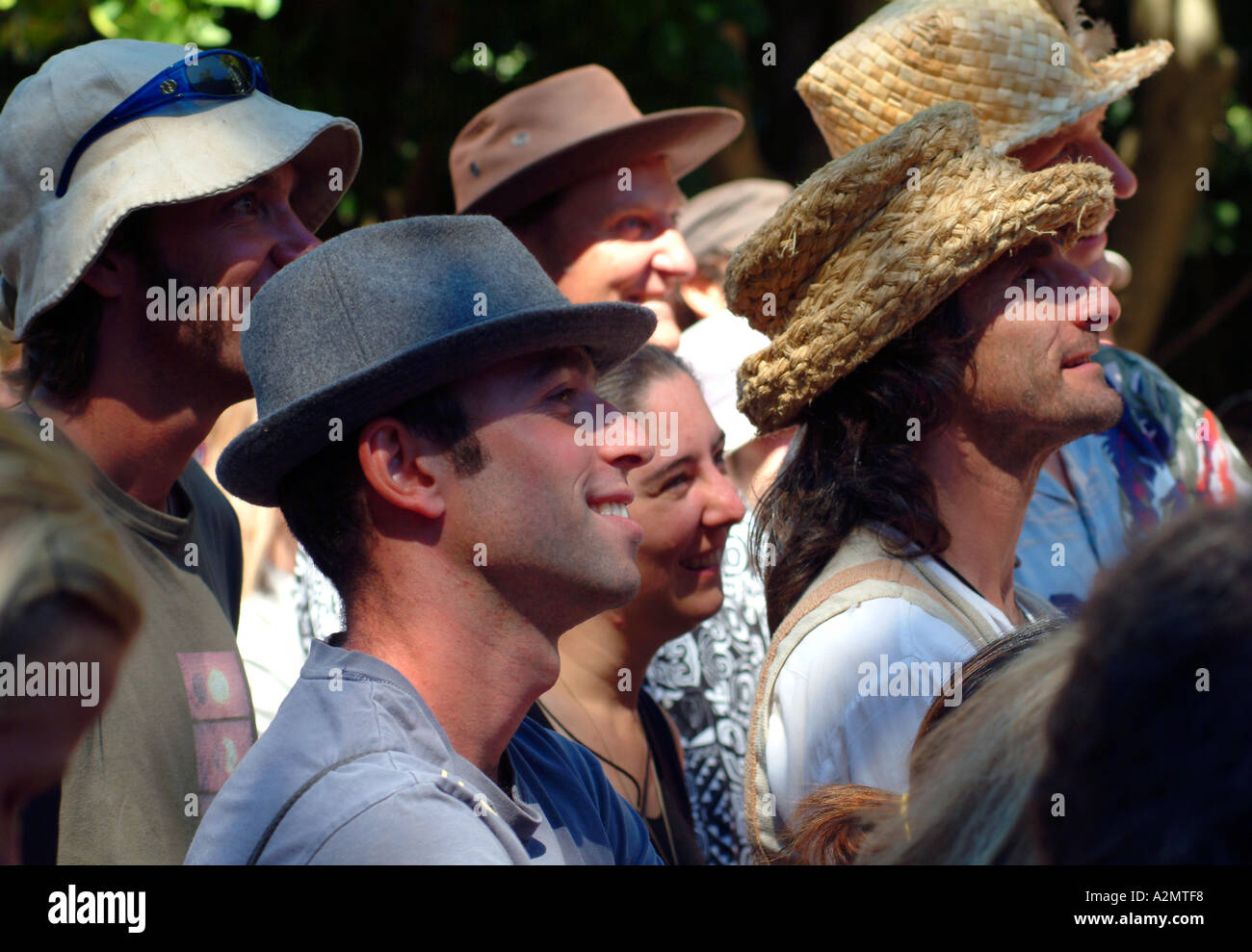 Pop festival crowd faces hi-res stock photography and images - Alamy