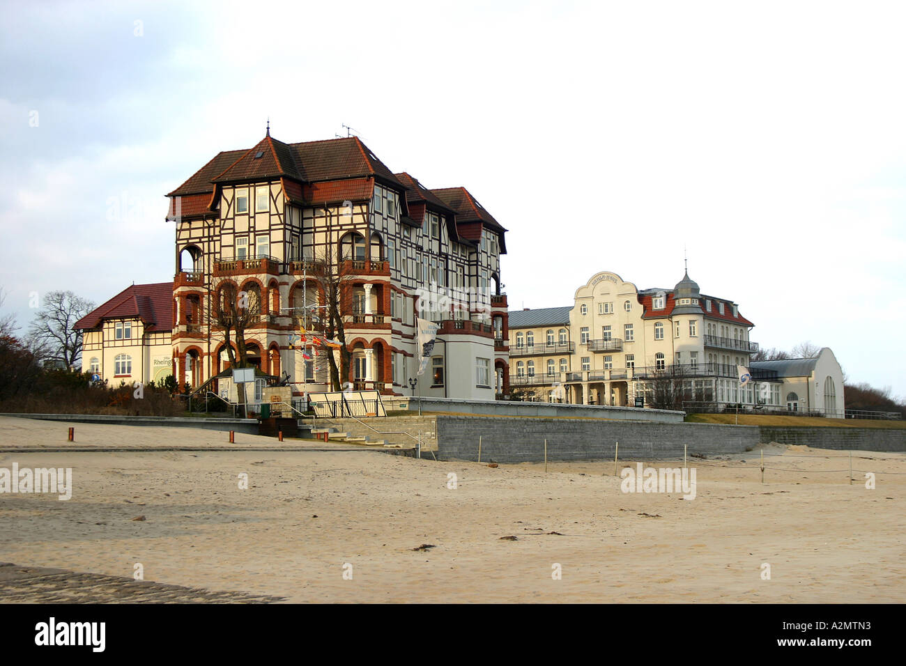 seaside hotel;beach hotel Stock Photo - Alamy