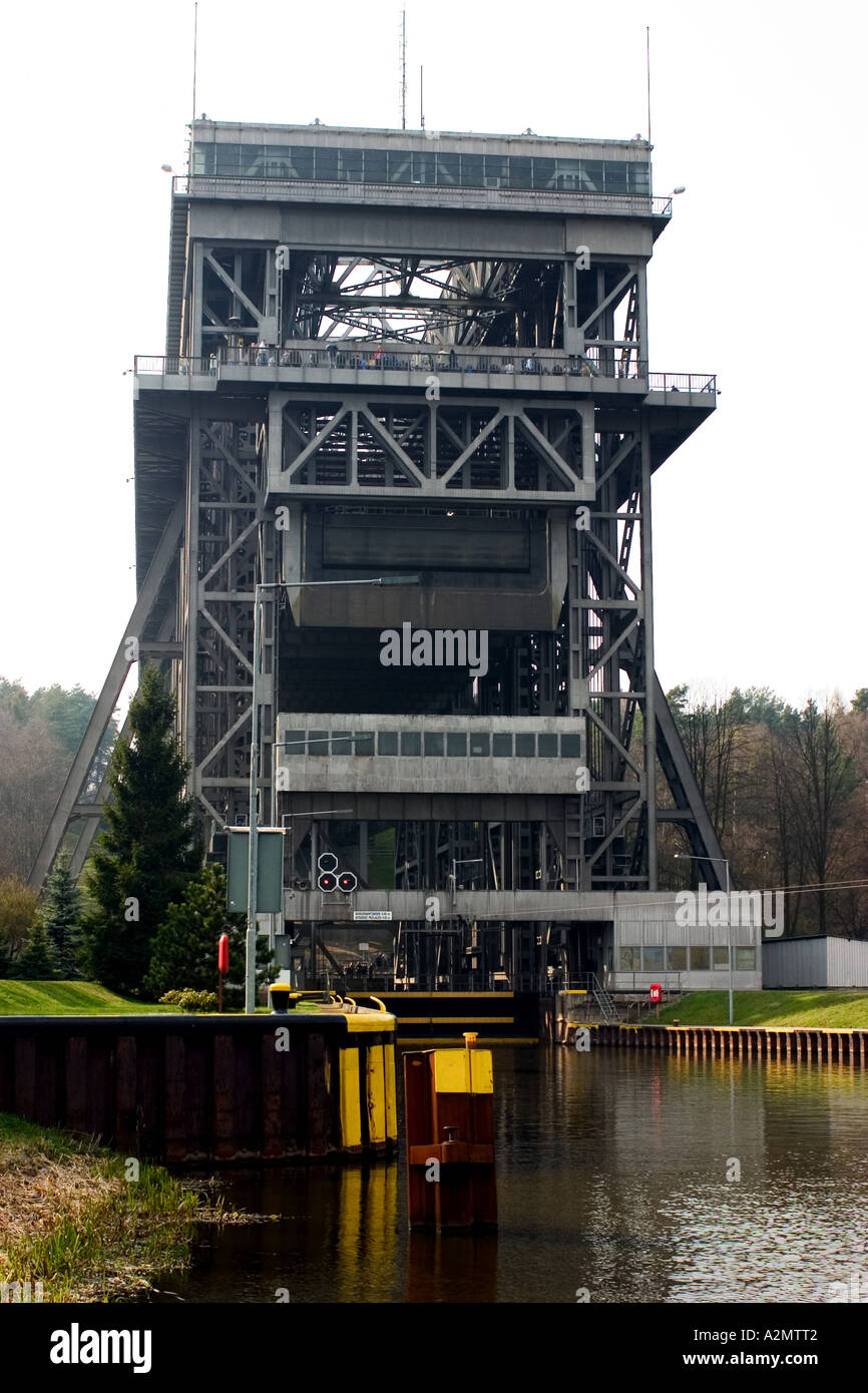 Historical ship elevator hi-res stock photography and images - Alamy