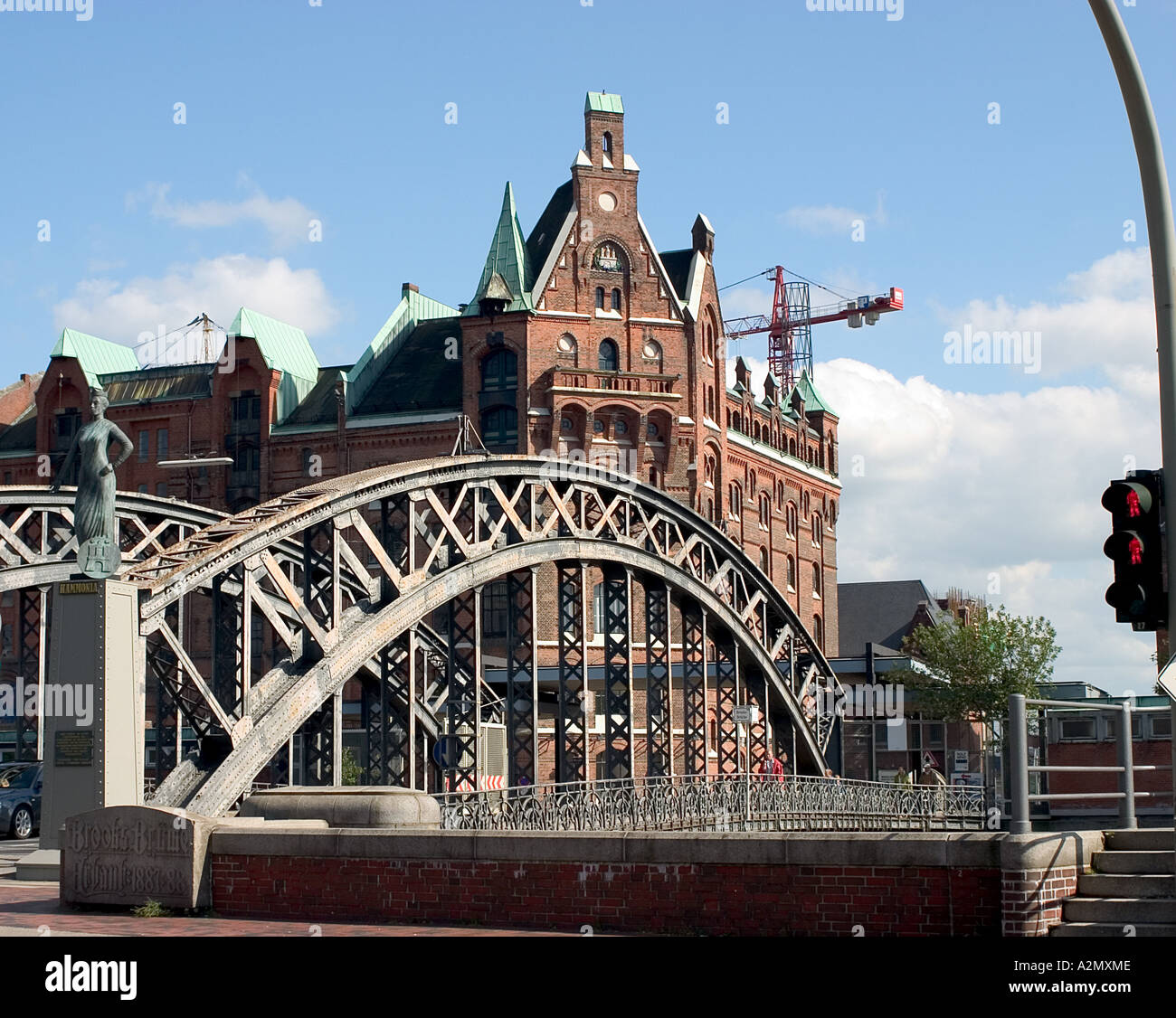 Storage bridge hi-res stock photography and images - Alamy