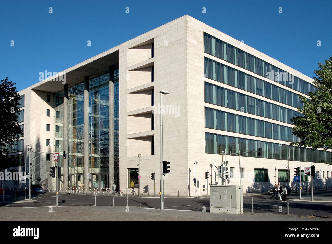 Foreign affairs berlin hi-res stock photography and images - Alamy