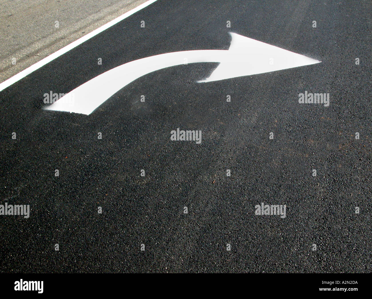 Turn Arrow in Street for going right way off main roadway and is real ...