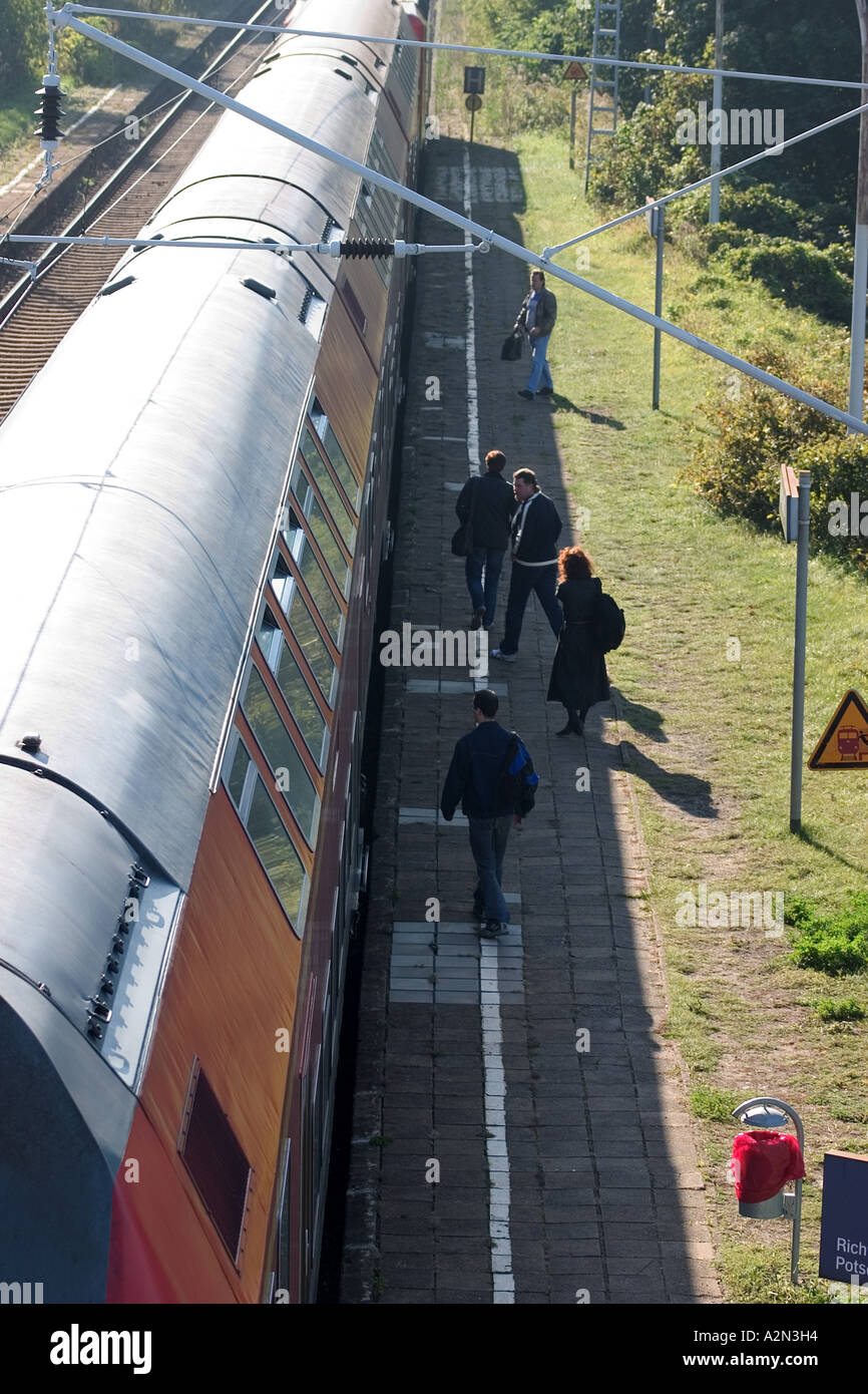 Lineament hi-res stock photography and images - Alamy