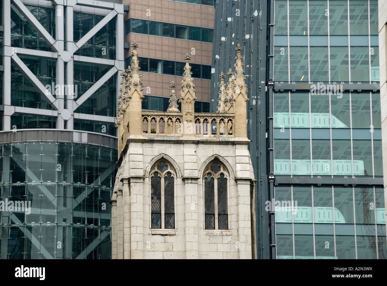 London spire and contemporary towers Stock Photo - Alamy