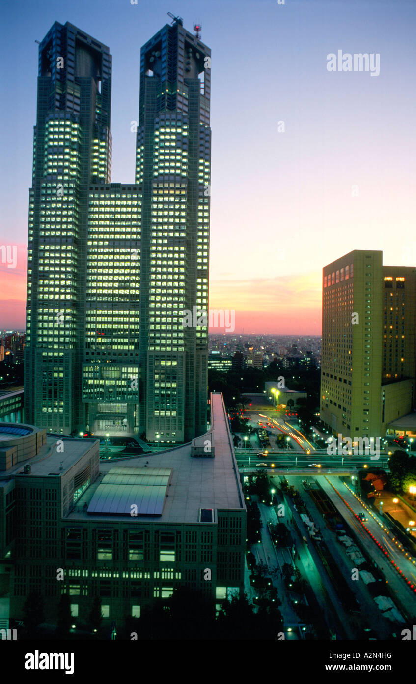 Shinjuku buildings aerial photography hi-res stock photography and ...
