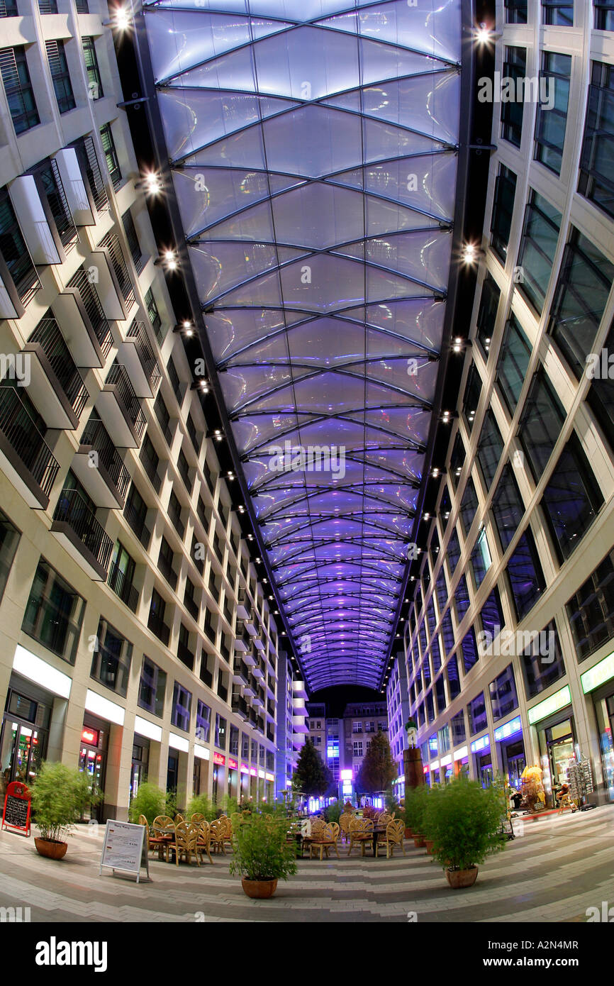 Sas hotel berlin hi-res stock photography and images - Alamy