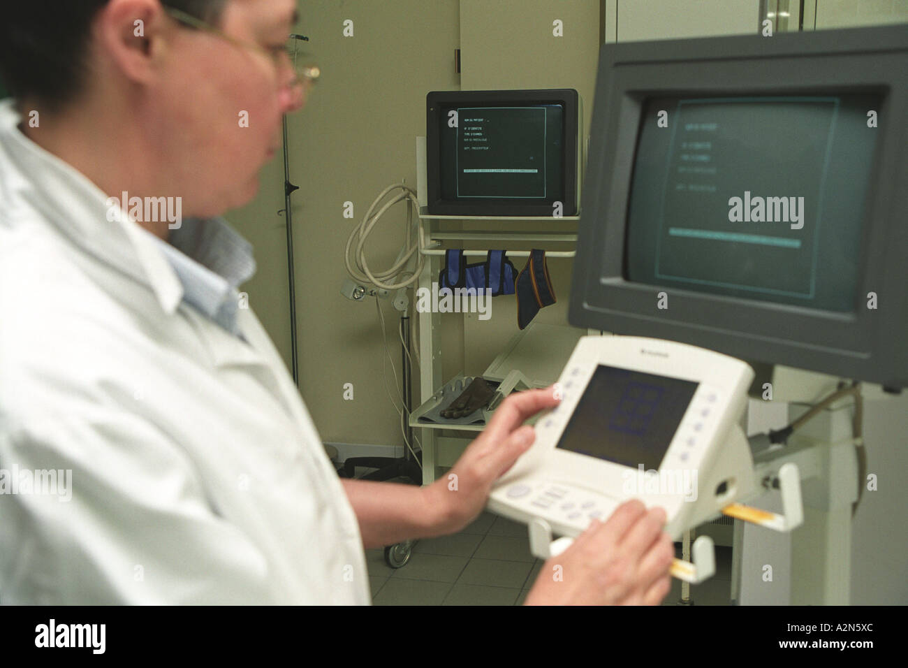 Doctor doing an X-Ray Stock Photo - Alamy
