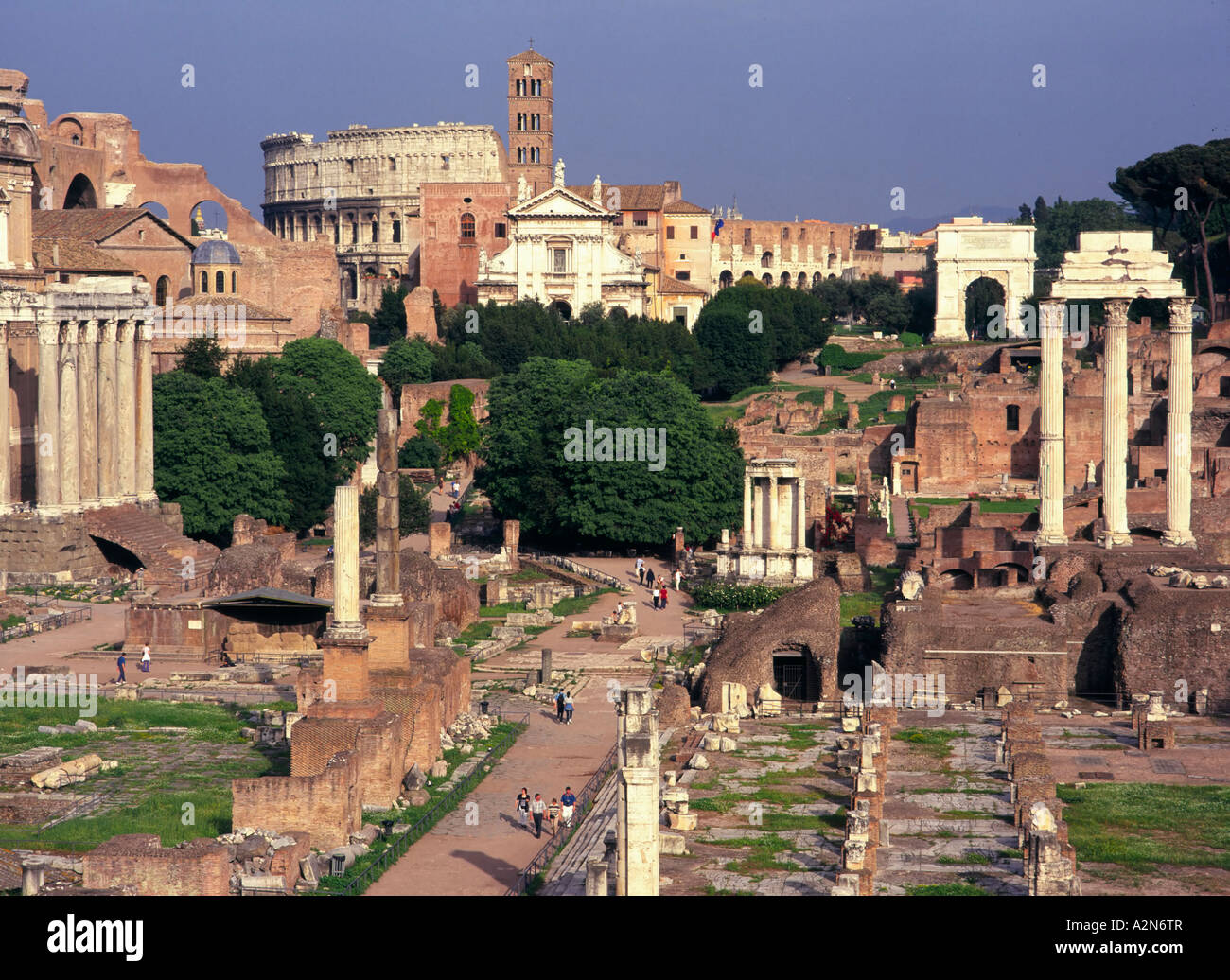 Ruins rome hi-res stock photography and images - Alamy