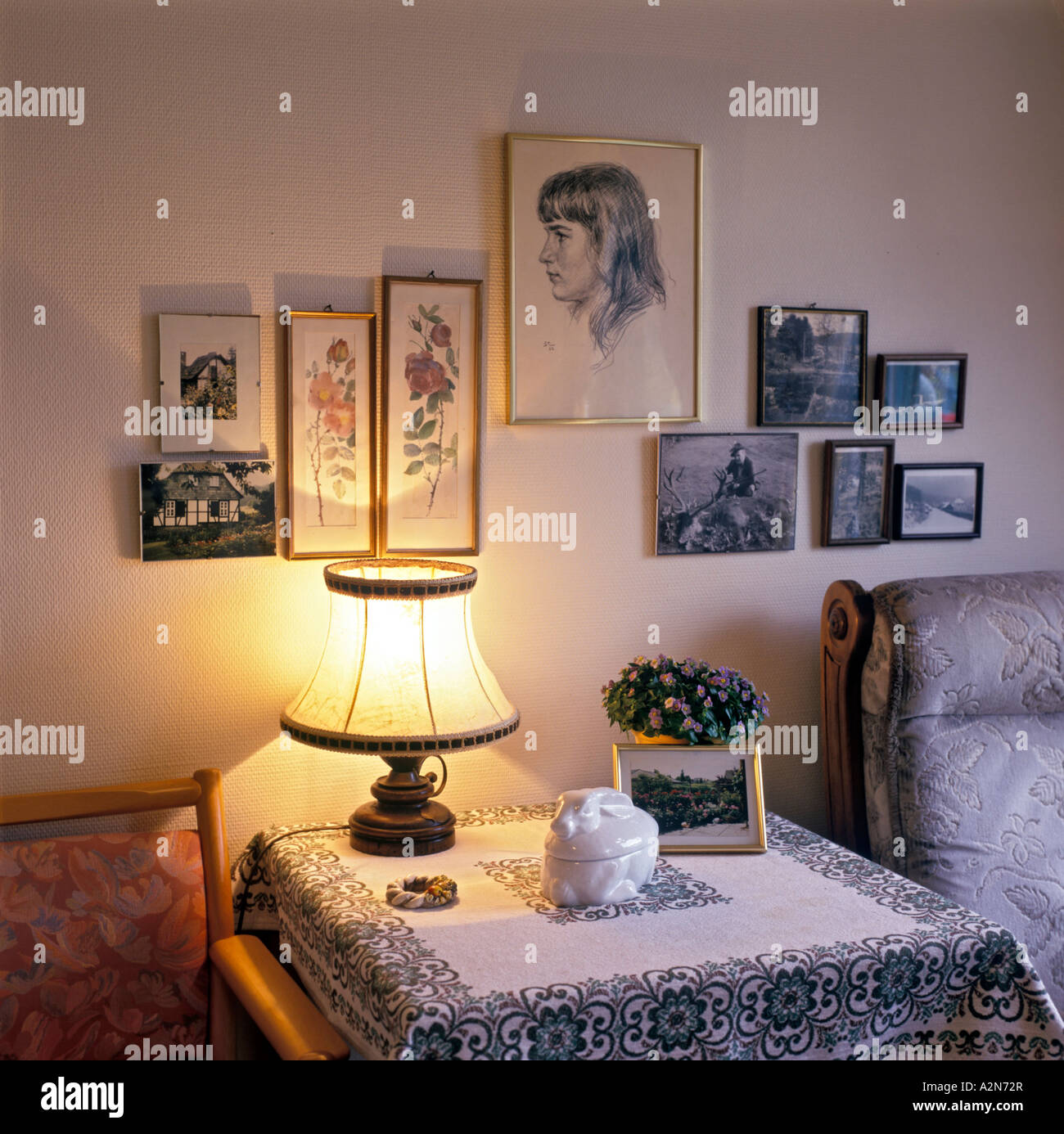 Lamp lit on hi-res stock photography and images - Alamy