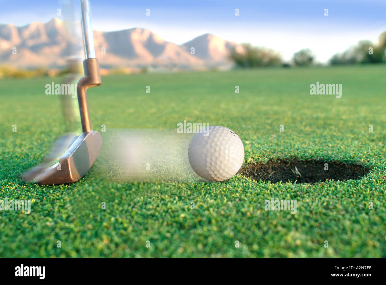 Putted hi-res stock photography and images - Alamy