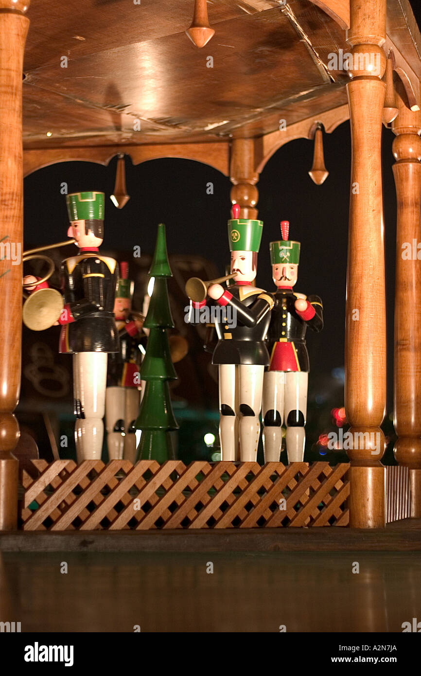 Military pyramid hi-res stock photography and images - Alamy