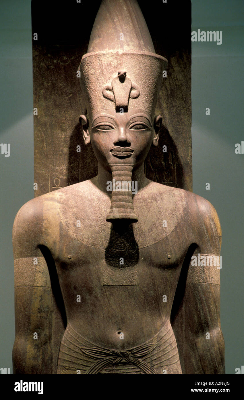 Ramses Ii Statue High Resolution Stock Photography and Images - Alamy