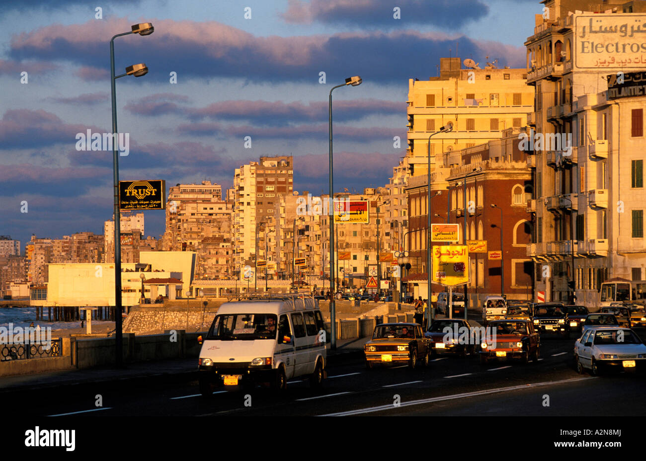 Alexandria egypt city hi-res stock photography and images - Alamy