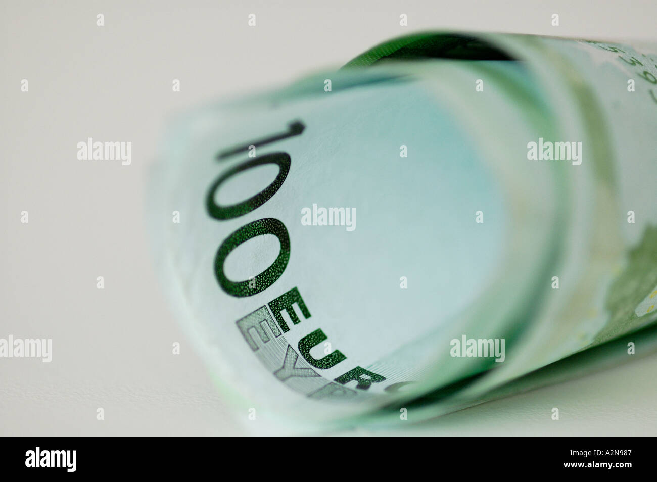 100 euro banknote detail hi-res stock photography and images - Alamy
