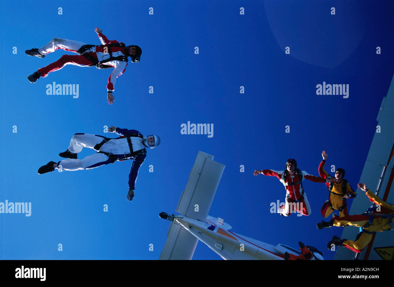 Jumping from airplane hi-res stock photography and images - Alamy