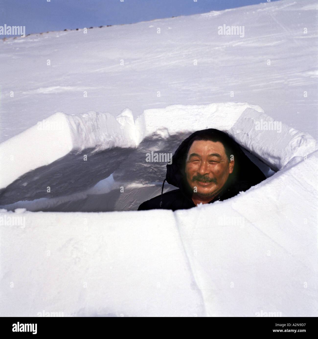 Inuit Igloo Home High Resolution Stock Photography and Images - Alamy