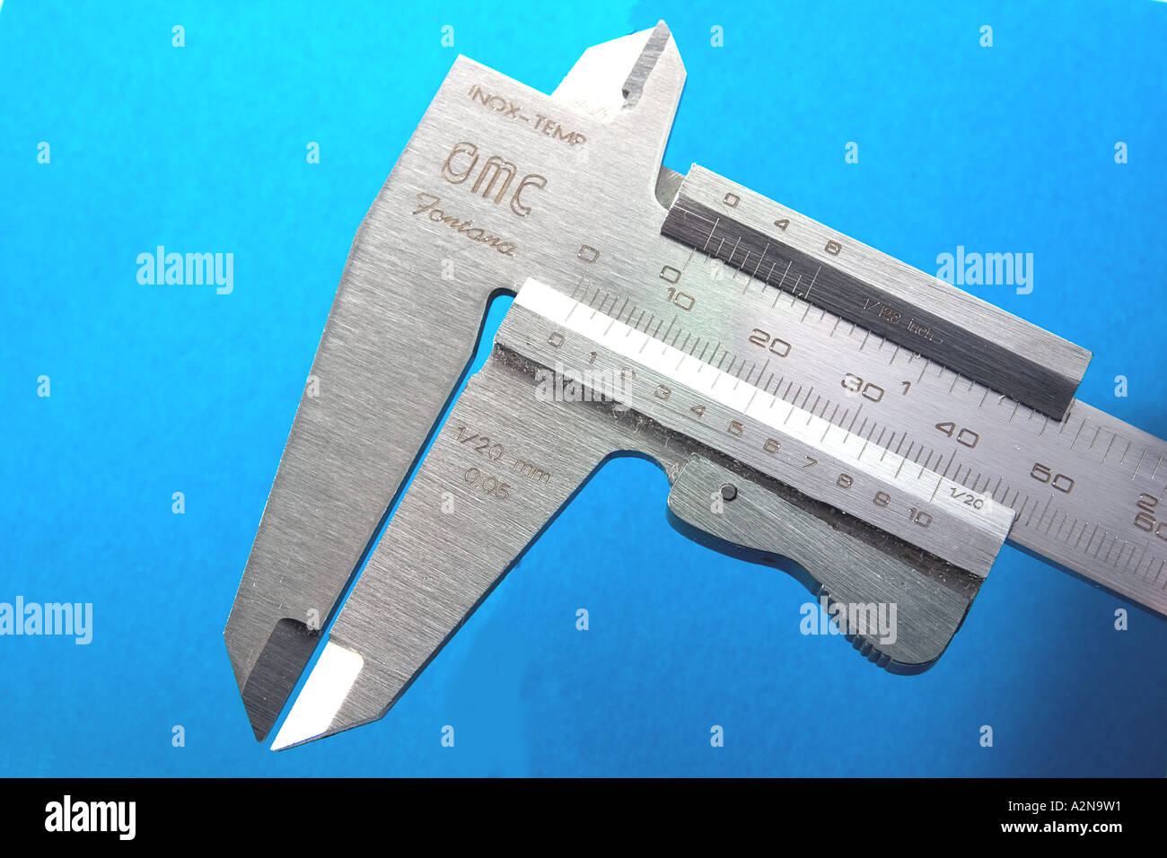 Minutely hi-res stock photography and images - Alamy